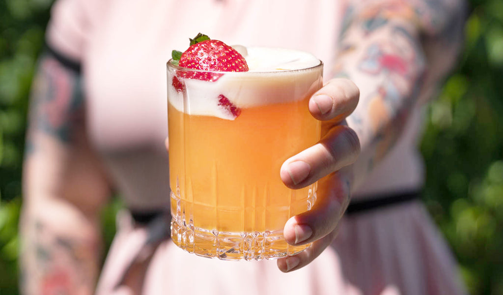 DIY Festive Cocktails | Go-To Guide | Go-To Skin Care